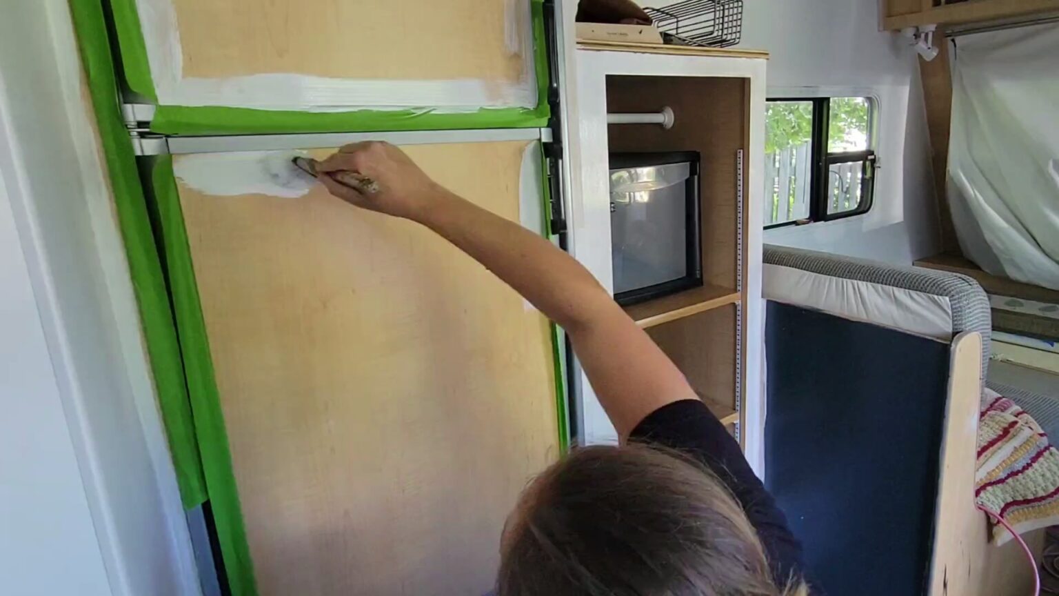 The Best Primer for Cabinets • Refresh Living