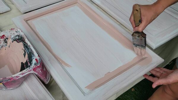How to Paint Cabinet Doors (10 Tips for a Smooth Finish without a ...